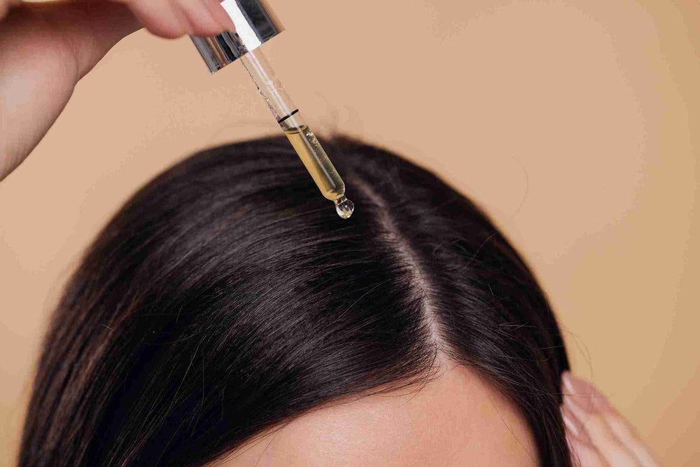 Castor Oil for Hair Growth: How to Use and Benefits – GodefroyBeauty